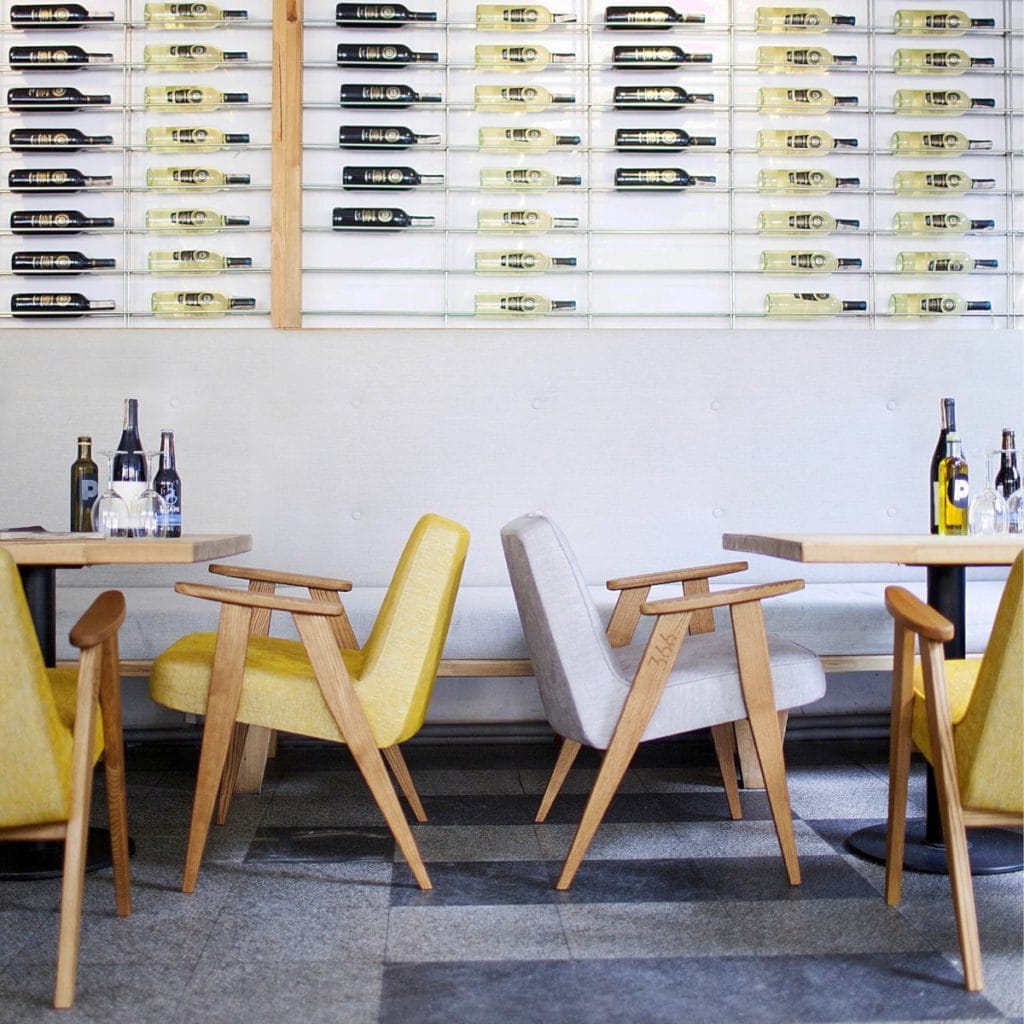 Meble PRL po renowacji (odnowione) we wnętrzach – Projektowanie i ...